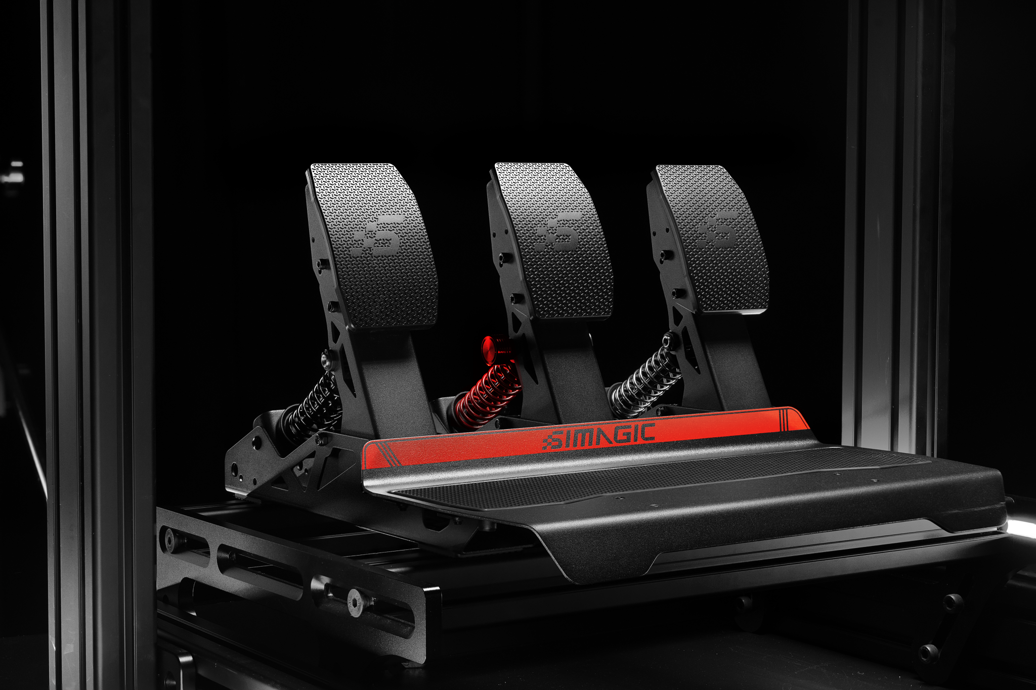 Simagic P700 Pedals: First Look and Key Features - Inside Sim Racing